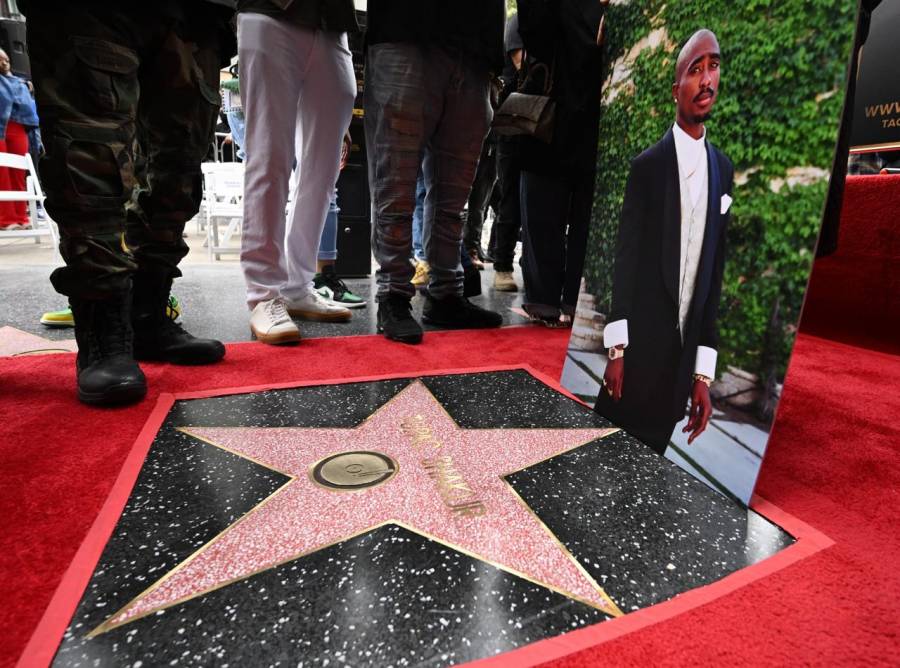 Rapero Tupac Shakur es honrado con estrella en Hollywood ...